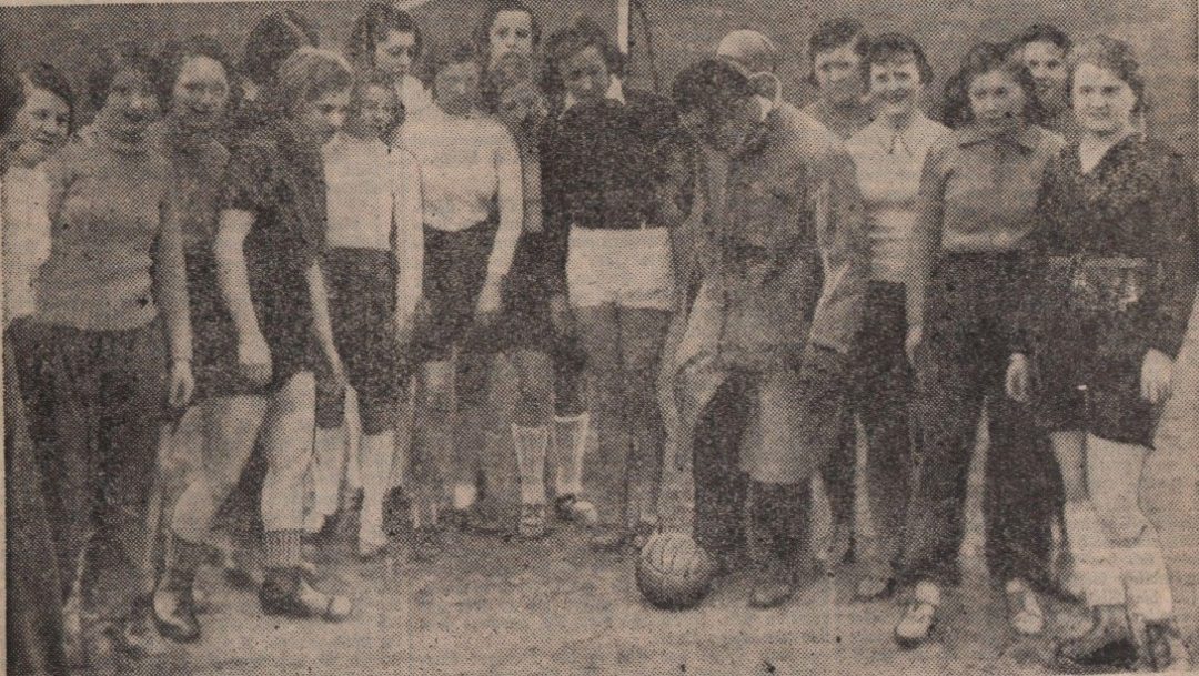 Edith Klinger – Austria’s First Female Referee. Viennese women football ...